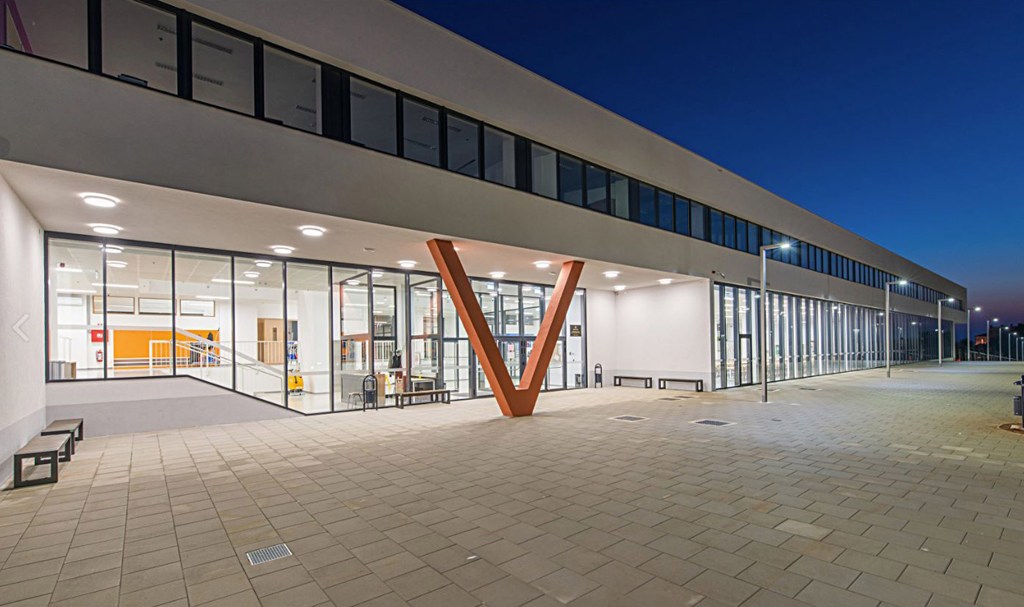 Poreč: OŠ Finida zapošljava domara • Istra Terra Magica