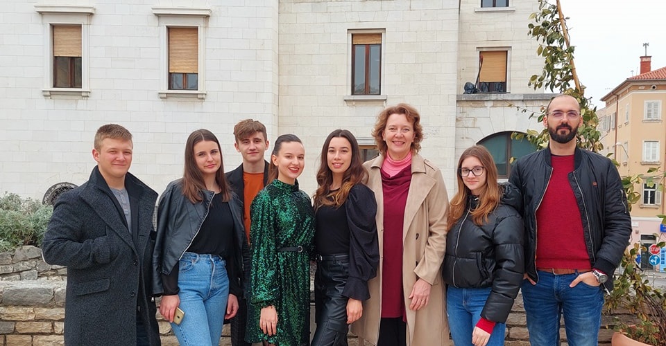 POREČ: Uspjeh "Balotinih" učenika na LiDraNu - Literarnim talentom do ...