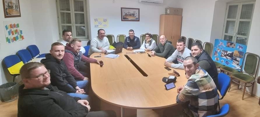U Novoj Vasi osnovana udruga Rotonda - Prvi predsjednik Ivan Barbić ...