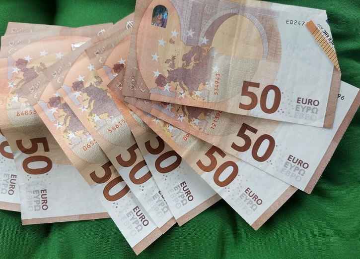 Noniću iz Istre ukrala novac i kartice. Predstavila se kao medicinska ...