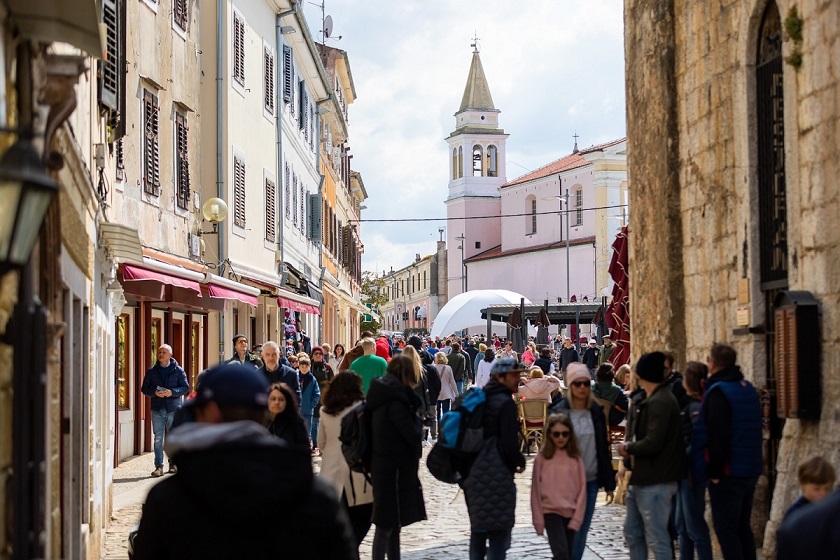 Izvanredni rezultati: Uskrs najavio odličnu turističku sezonu. Dva ...