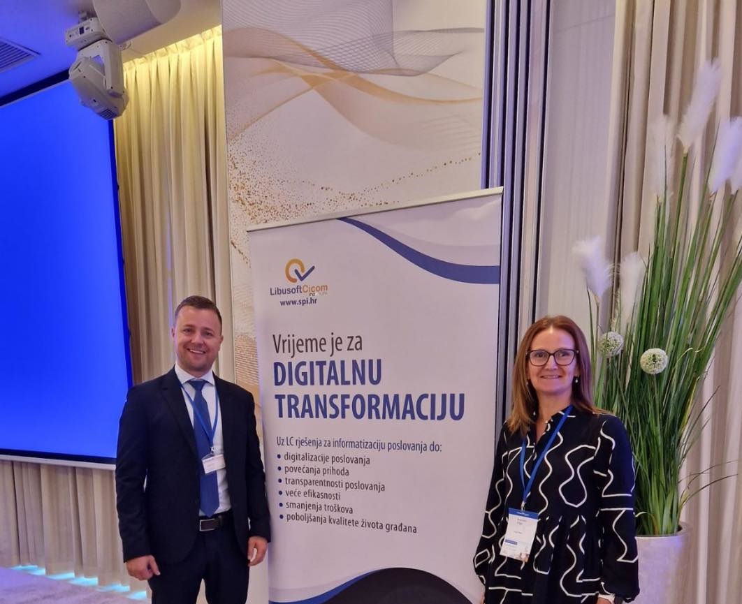Poreč predstavljen kao primjer dobre prakse u digitalizaciji na Panorama konferenciji • Istra ...