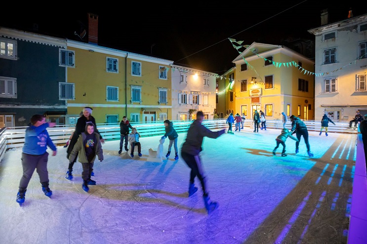 Zimske radosti u Vrsaru donose besplatno klizalište, radionice, izložbe ...