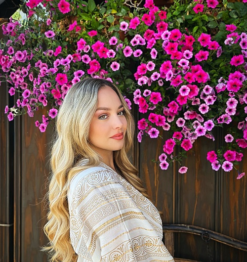 Natali Radovčić iz Žbandaja kod Poreča natječe se u showu THE VOICE ...