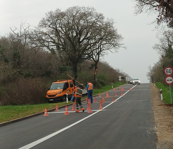 Završena obnova ceste od rotora Bašarinka do Červar Porta • Istra Terra ...