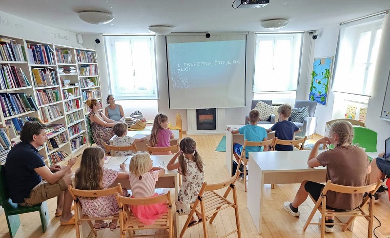Gradska knjižnica Poreč poziva djecu u petak na druženje s kitom Grgom ...