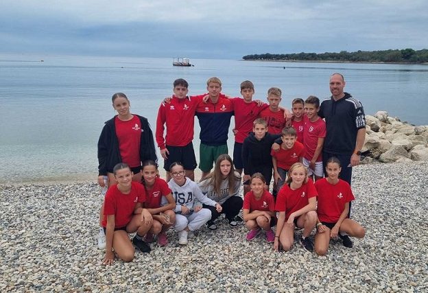 POREČ: OŠ Finida osvojila četiri prva mjesta u krosu • Istra Terra Magica