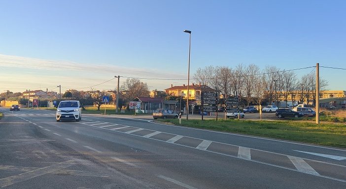 POREČ: Zbog gustog prometa Varvari čekaju svoj kružni tok. Pitali smo ...