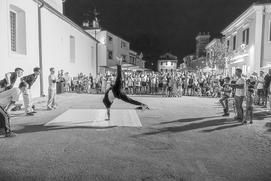 Tjedan pun doživljaja u Poreču: Glazba, svjetlosne instalacije, jazz ...