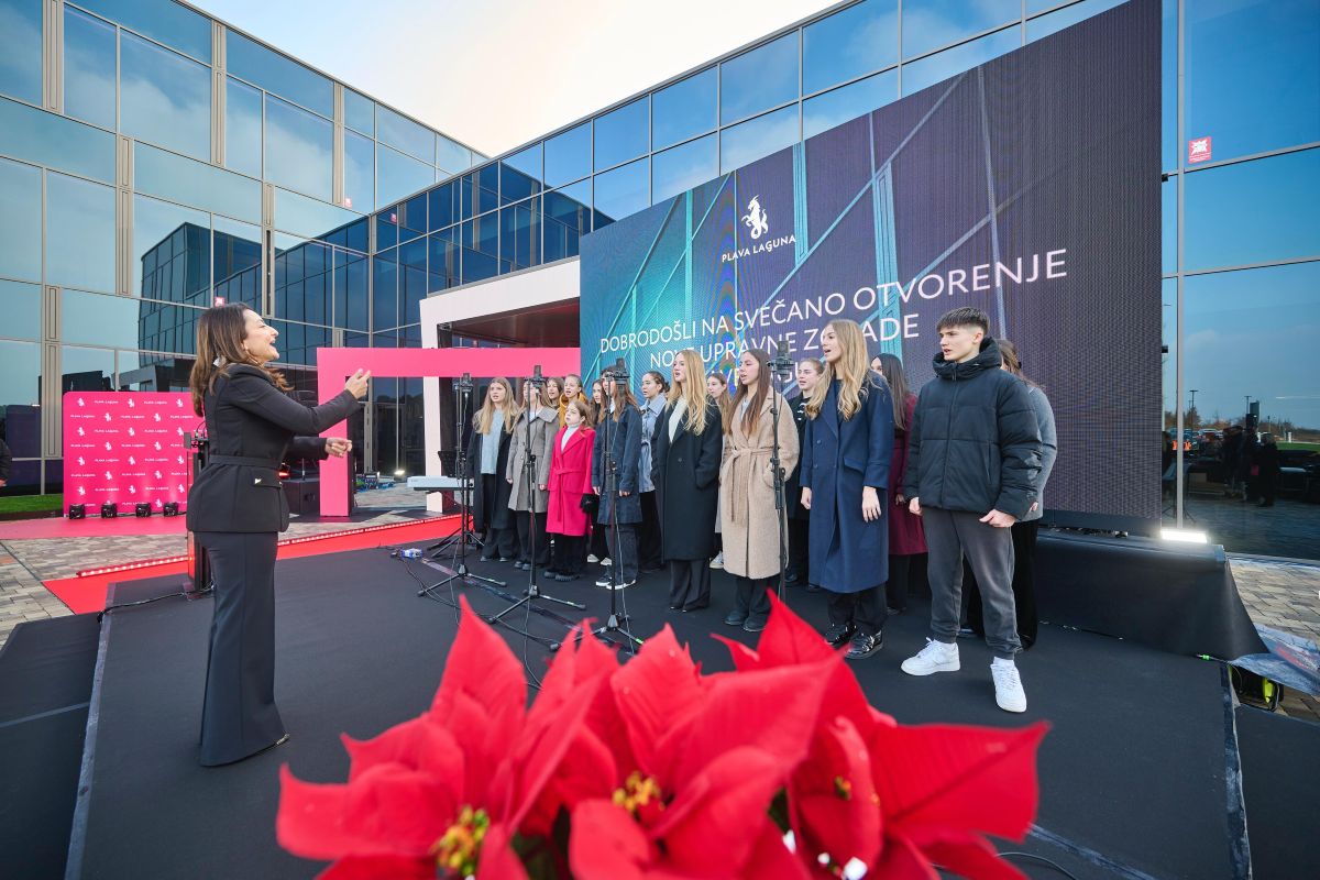 POREČ: Plava laguna otvorila novu upravnu zgradu "tešku" 20 milijuna eura i donirala vrijednu ...