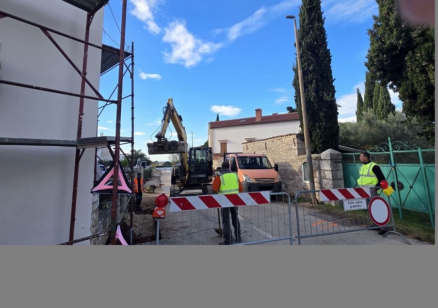 POREČ: U tijeku obnova Palacine u Velom Maju • Istra Terra Magica